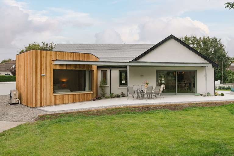 Bungalow Bliss - Craftstudio Architecture